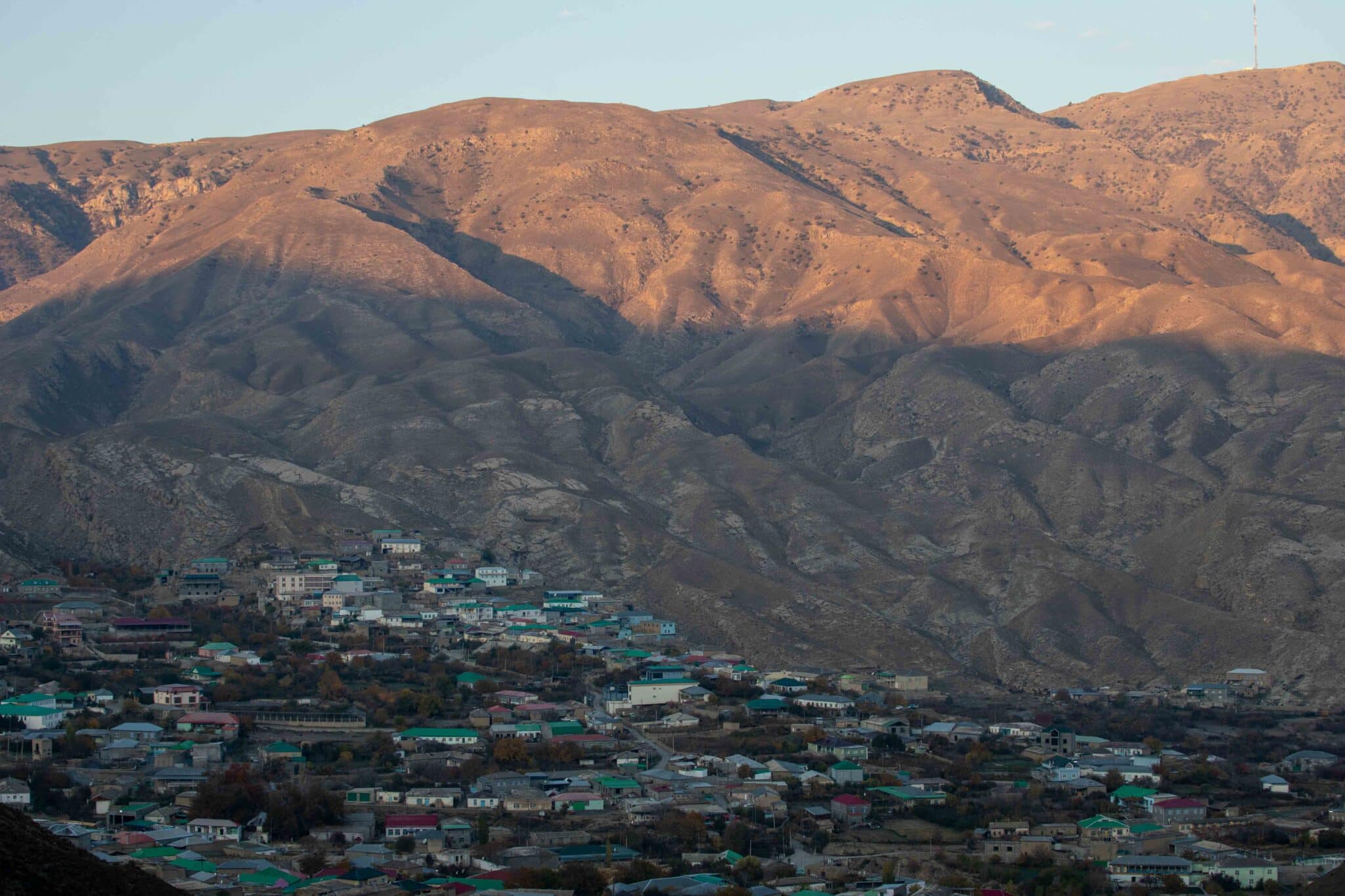 Turkmenistan: Nokhur Panorama Hike - Asia Hikes